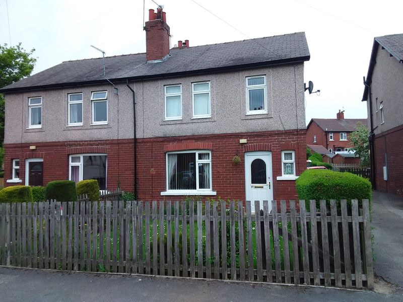 Property details for Northfield Road- Homesearch