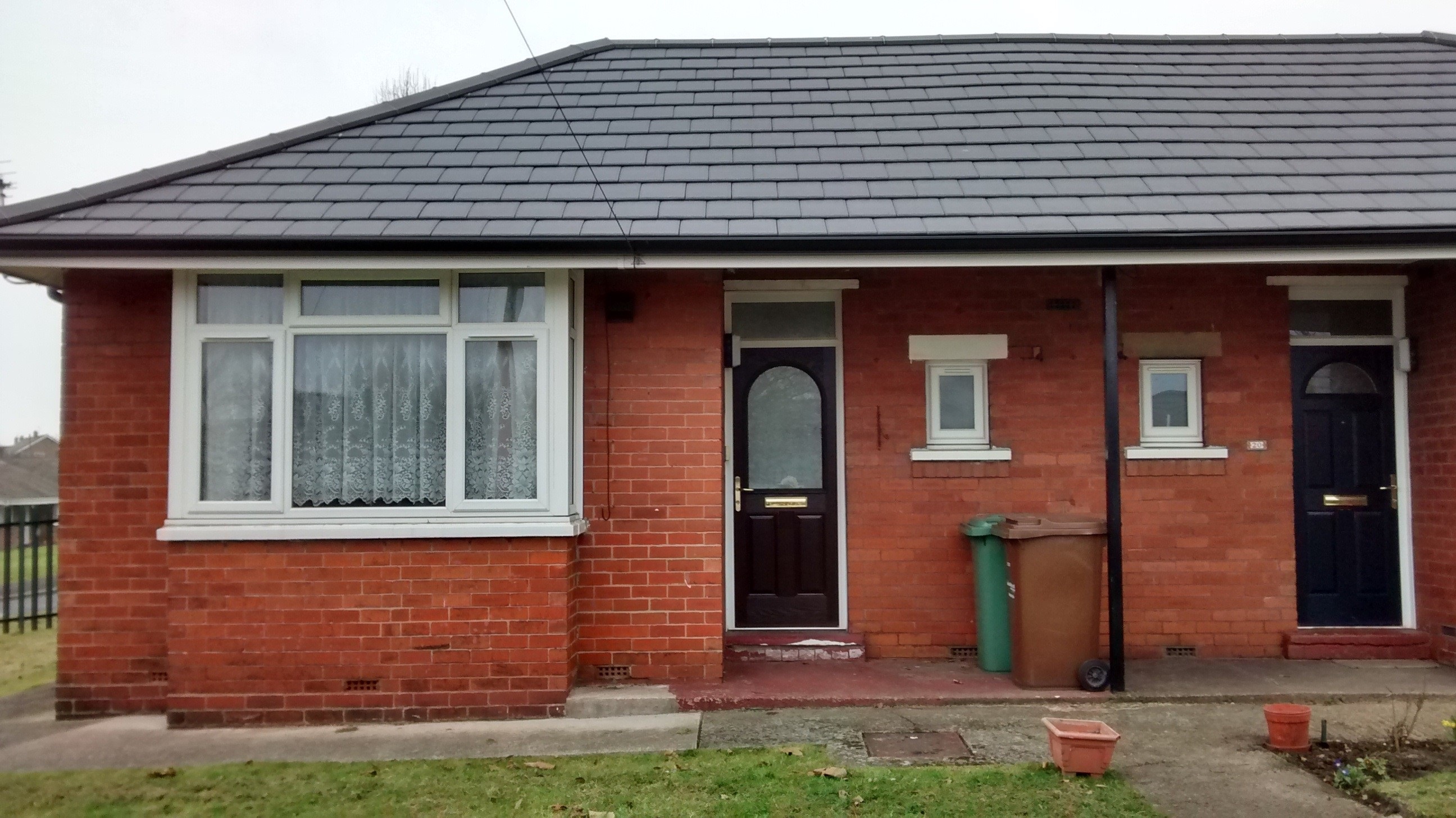 Property details for Clock Row Mount- Homesearch