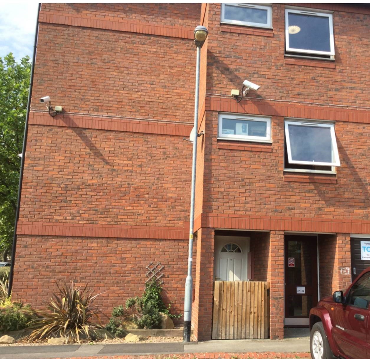 Property details for Buckingham Court- Homesearch